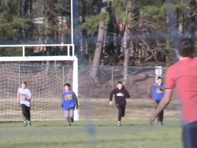 Local students gain international attention for ultimate frisbee team