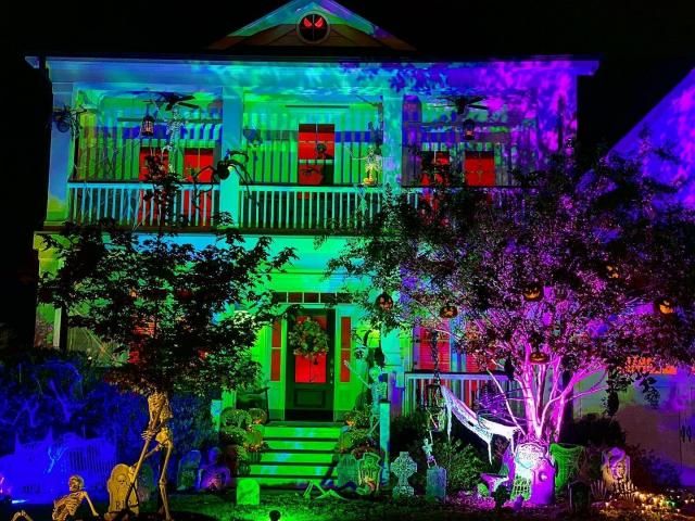 Halloween lights: Your guide to the most stunning, spooky Halloween ...