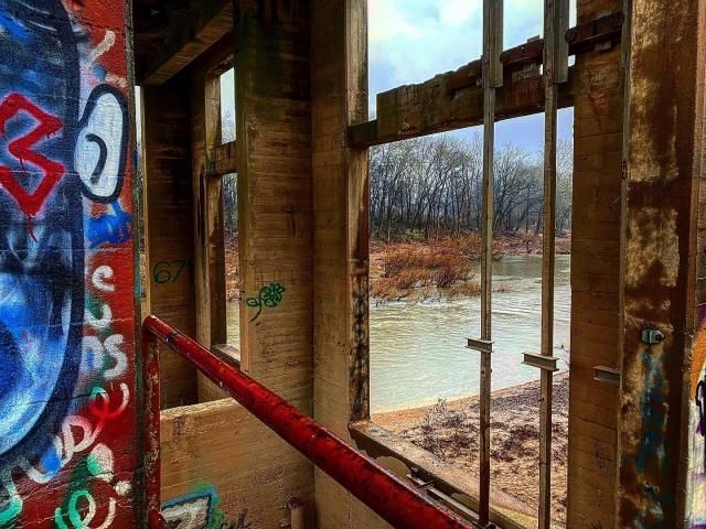 Graveyards and ghost towns: These NC hiking trails lead to abandoned ruins