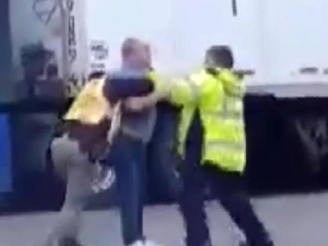 Attorney: Dunn police officer 'initiated street fight'