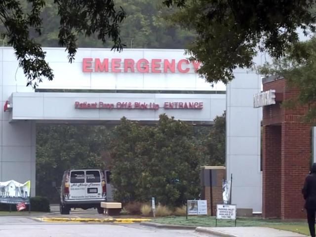 Quick-thinking bystander helped end fight in Edgecombe hospital ER ...