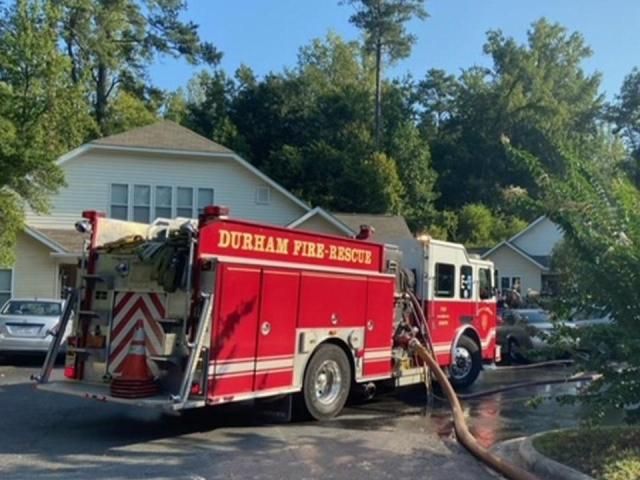 One dies from Durham apartment fire