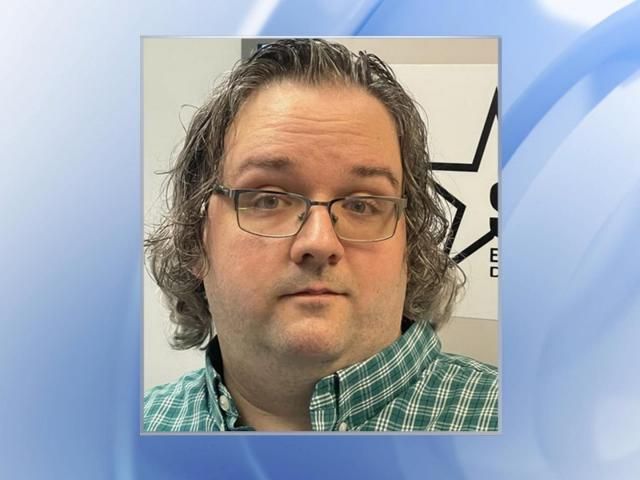NC elementary school teacher arrested, accused of inappropriately ...