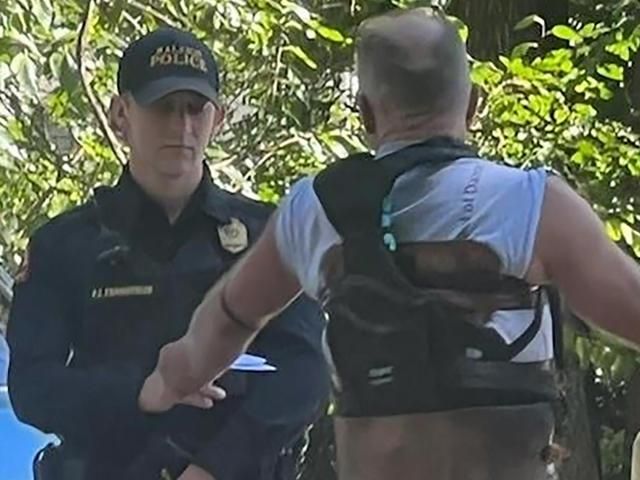 'Something is clearly going on with this guy': Parent warns others ...