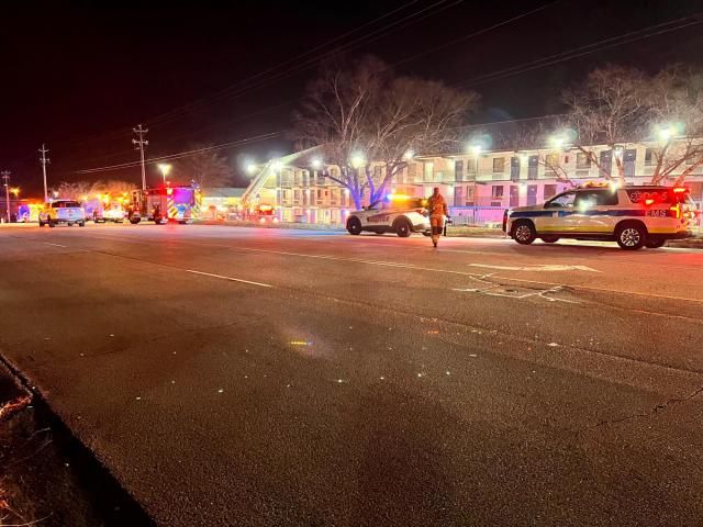 Crews respond to fire at Motel 6 near Crossroads in Cary