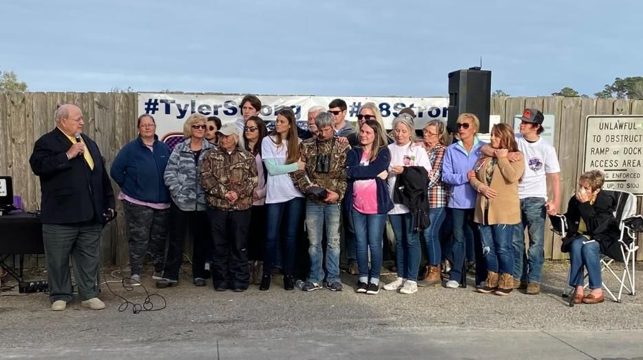 Day 24: Family, friends hold vigil for missing boater Tyler Doyle