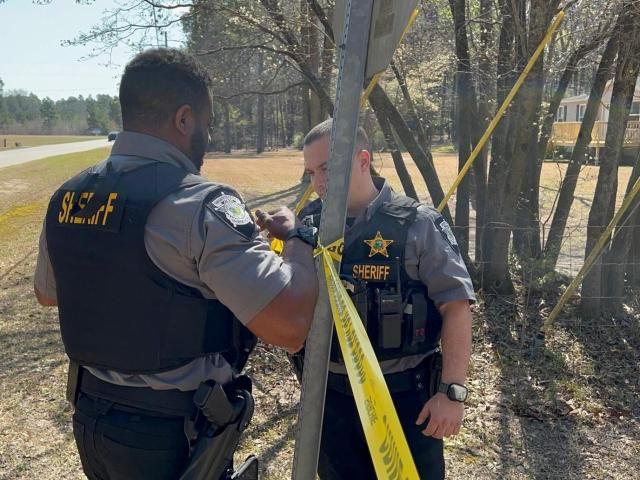 Hoke County deputies, faced with person with a gun, shot and killed him ...