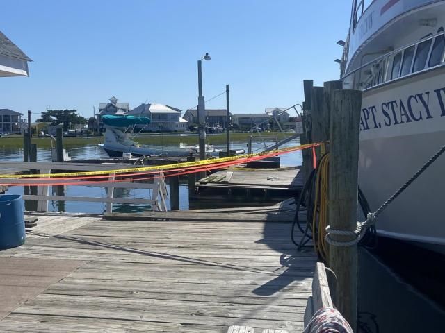 Dock collapse at Atlantic Beach drops 10 people in water, at least 4 ...