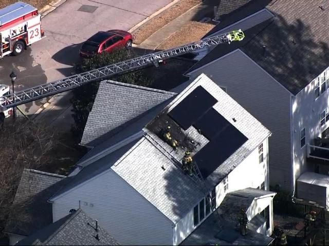 Crews respond to northwest Raleigh house fire