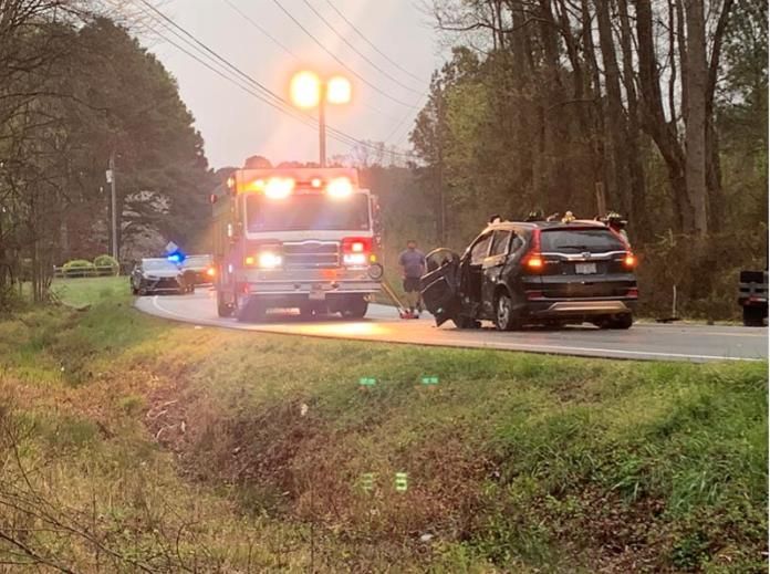Three crashes impact morning commute on Ten-Ten Road in Cary