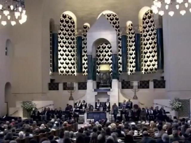 Triangle Jewish community celebrates Passover as FBI takes precautions