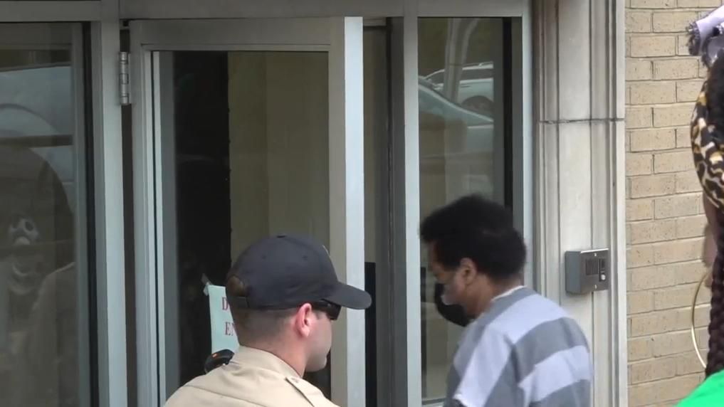 Man charged in Allisha Watts' death to remain in jail while waiting for ...