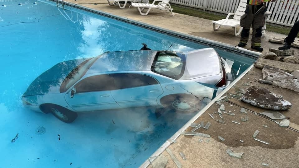 Vehicle submerged in residential pool in Dunn sends one to hospital ...