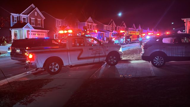 Crews respond to Wake Forest home fire