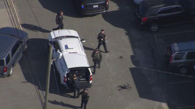 Sky 5: Search for suspect in east Raleigh