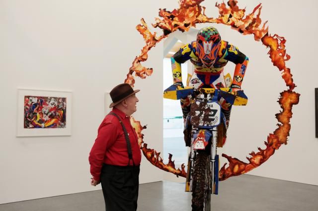 Malcolm Morley, Genre-Crossing Artist, Is Dead at 86