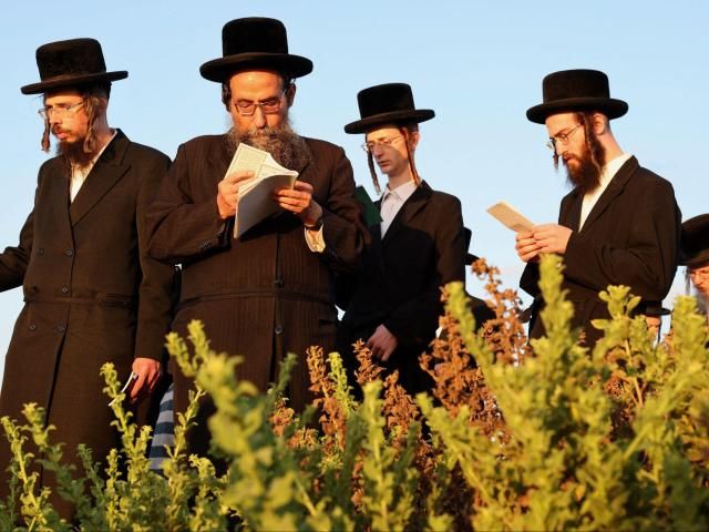 Yom Kippur is the holiest day of the year in Judaism. Here's what that ...