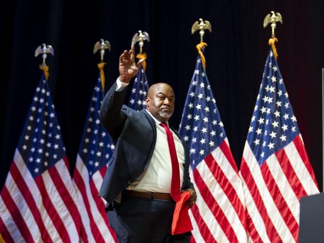 Cooper, Robinson, other NC politicians bid farewell in speeches as time ...