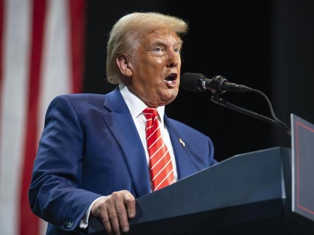 Donald Trump to hold rally in Greensboro Tuesday as Second Gentleman ...