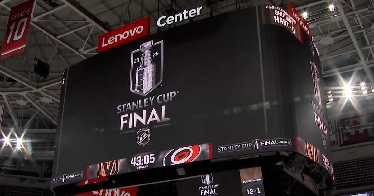 Vegas and Carolina rugged and rolling as they open a Stanley Cup Final ...