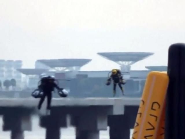 Real-life 'superheroes' fly in the world's first jet suit race