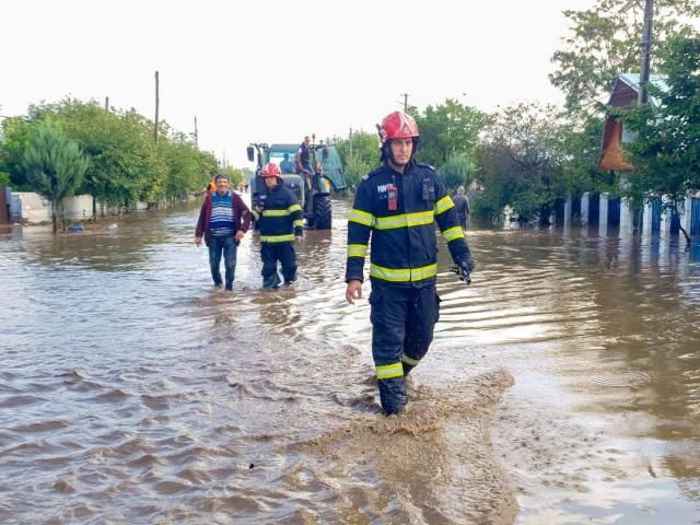 At least 8 dead as heaviest rain in decades hits parts of central and ...