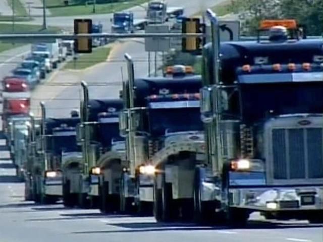 'World's Largest Convoy' trucks through Raleigh