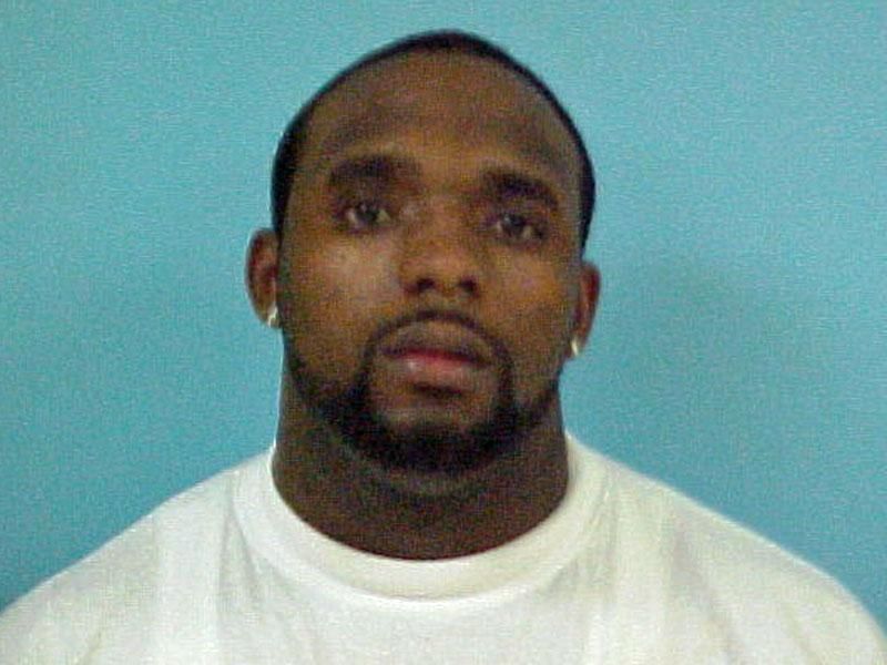 Raleigh man arrested after Weldon robbery, chase