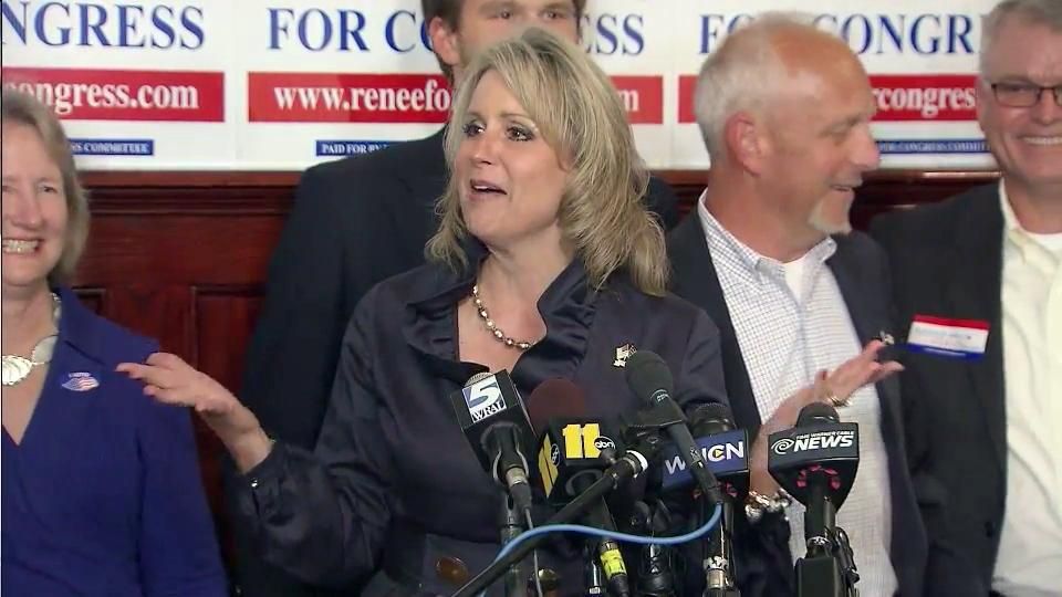 Ellmers holds off Aiken in 2nd District