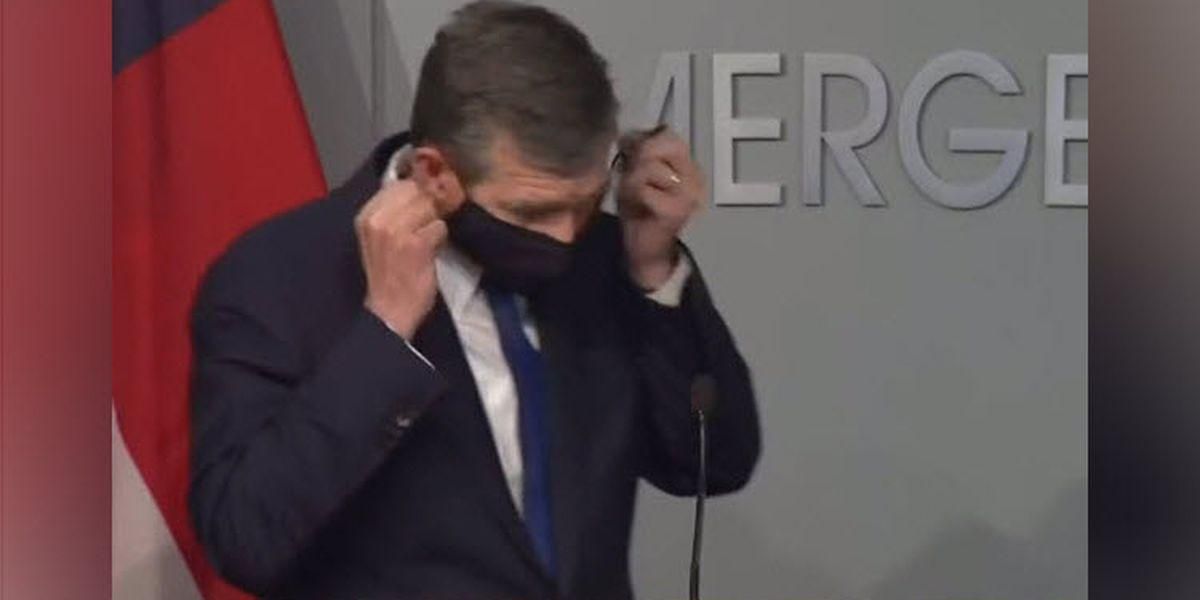 Fact check: Can you carry a concealed weapon and wear a face mask?