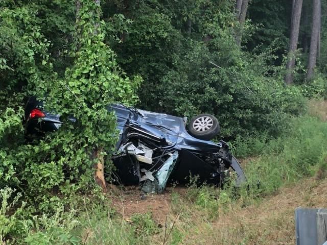 Driver dies from crash on I-440 near Six Forks Road in Raleigh