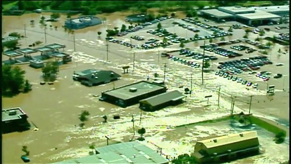 New hurricane alert system acknowledges storm surge, not wind, is most ...