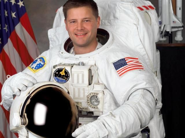 Meet an astronaut this weekend at Astronomy Days