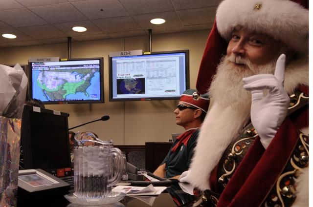 Track Santa flight online