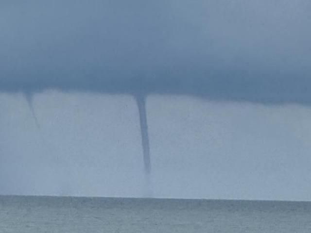 Ask the Meteorologist: What are waterspouts, and how do they form?