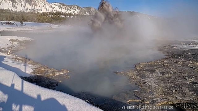 Muddy blast surprises Yellowstone visitors