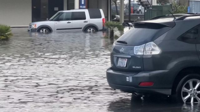 Heavy rainfall, high king tides create flooding nightmares in towns ...