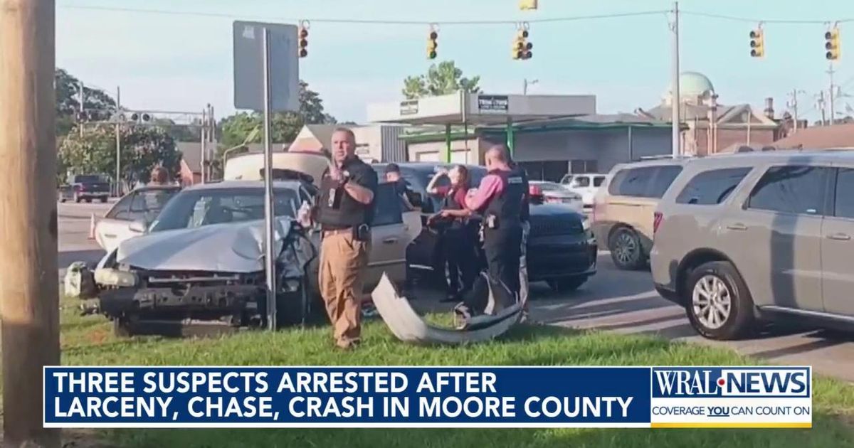 Moore County police chase ends in three arrests :: WRAL.com