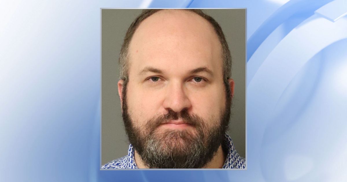 15 charges: Raleigh man, in jail on peeping charge, linked to images of ...
