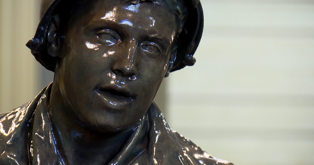 Tar Heel Traveler: Seagrove foundry creates sculptures to commemorate D ...