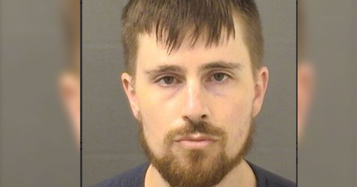 Florida man breaks into store with chainsaw, steals $12K worth of ...