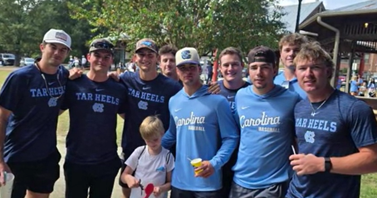 'I wasn't just alone': 6-year-old cancer survivor, Tar Heel fan cheers ...