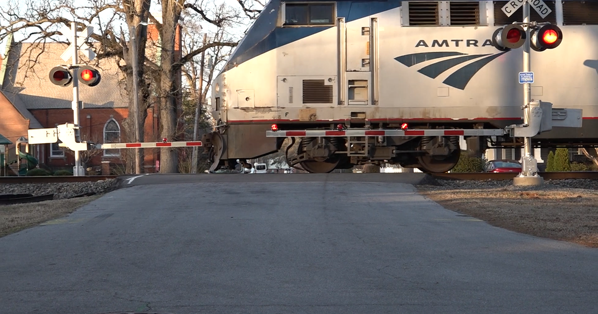 Fire delays Amtrak train near Selma :: WRAL.com