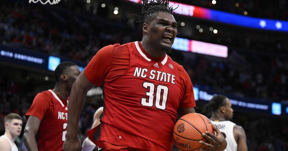 NC State legend DJ Burns to play for Greensboro Swarm, Hornet's G ...