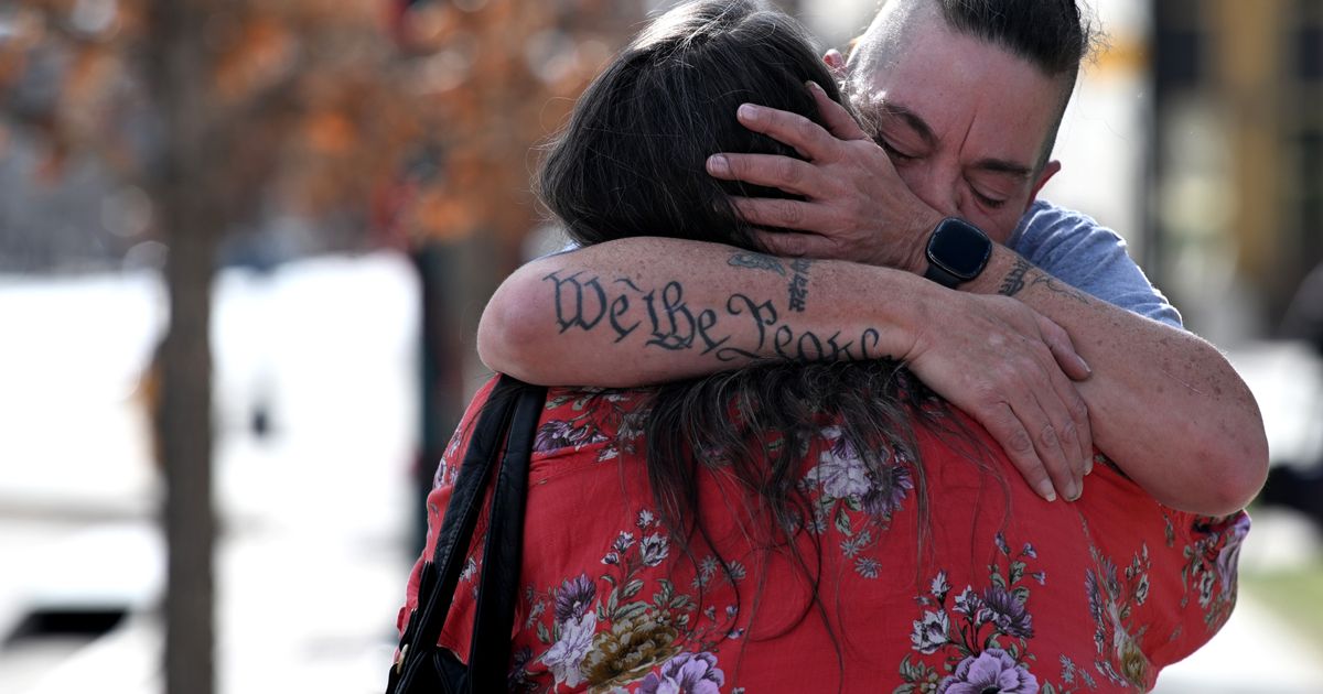 Judge accepts plea deals from Colorado funeral home owners who ...