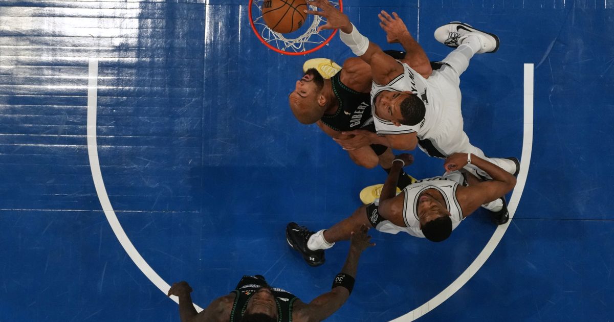 All eyes on Wemby for Game 5 of Spurs-Timberwolves series, after his ...