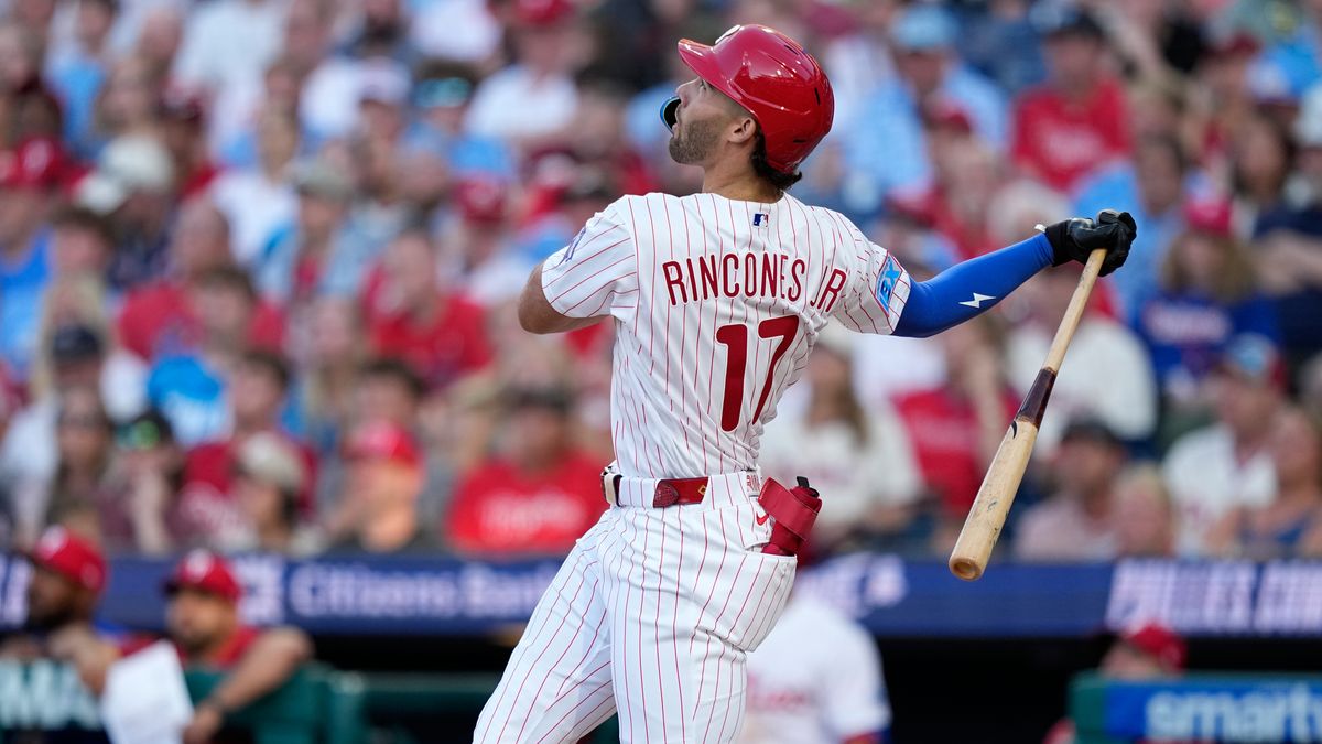 Zack Wheeler strikes out 9 and Rincones homers for first career hit to ...